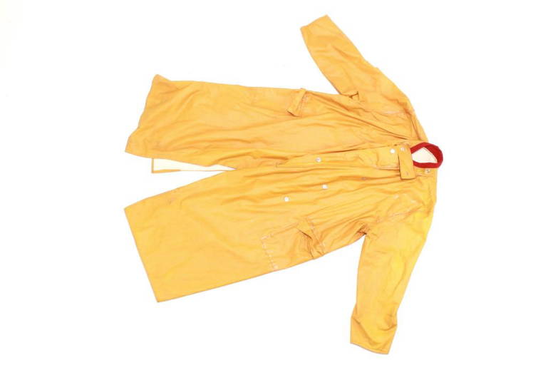 Wyoming Trader Pommel Fish Acrylic Latex Slicker