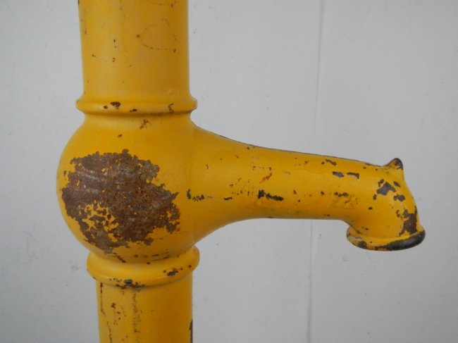 Antique Red Jacket Water Pump : Lot 385