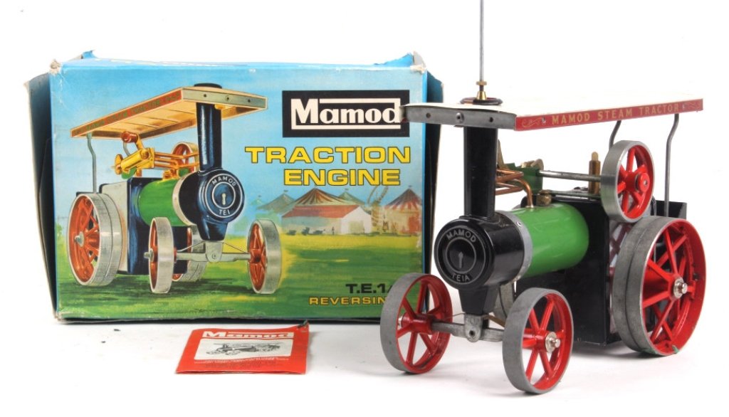 Mamod Steam Engine TE.1A with Box