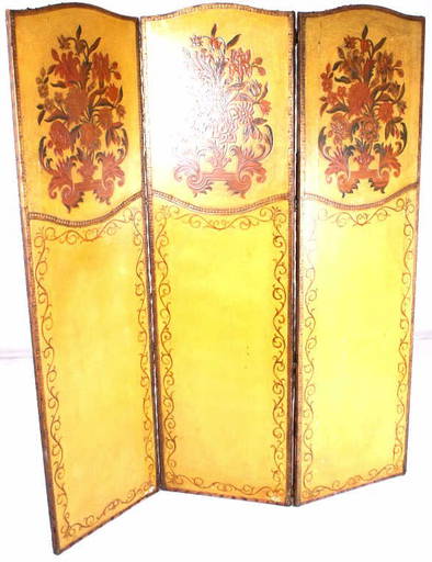 Antique Three Wood Panel Privacy Screen