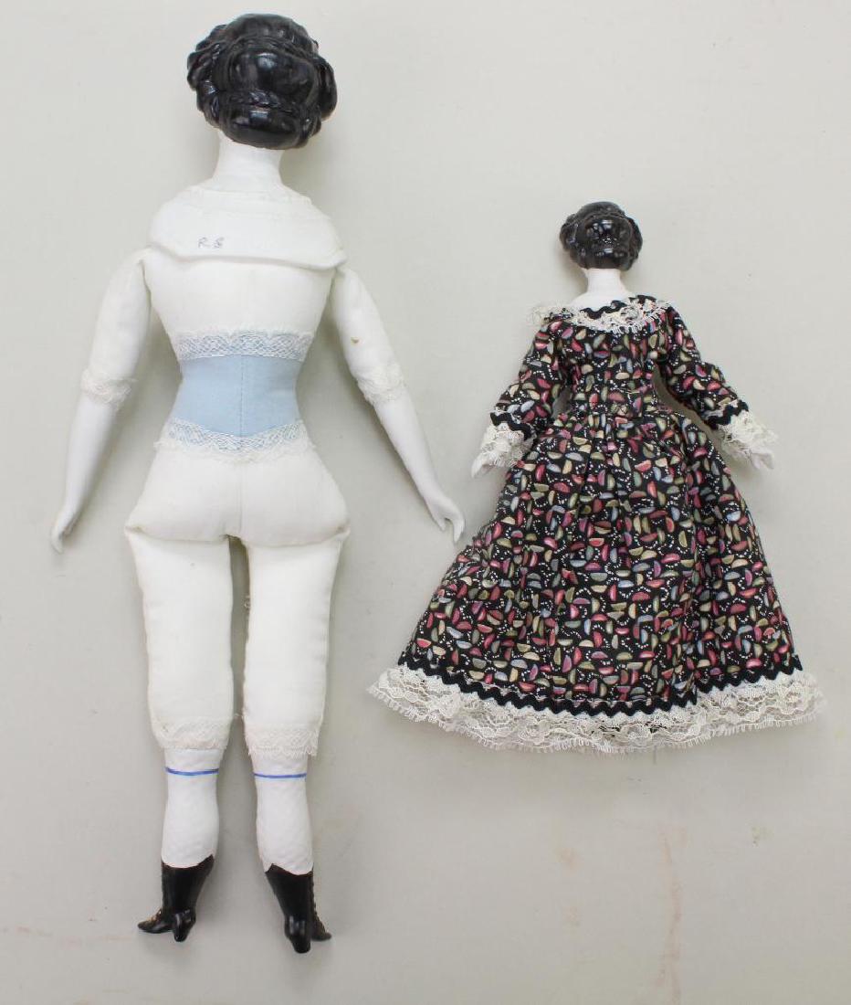 LOT: UFDC MISS UNITY & IRISH QUEEN DOLLS.