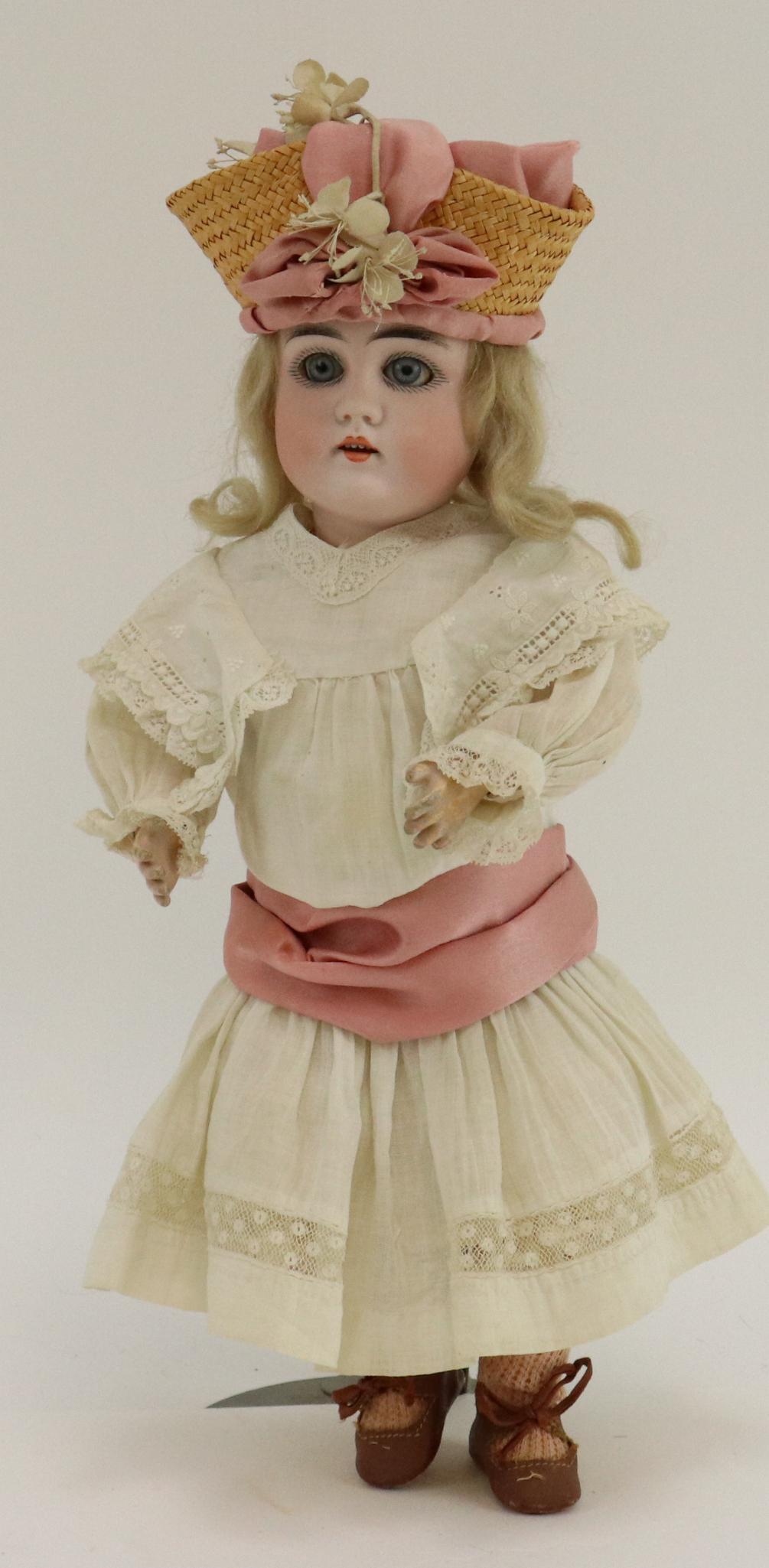 ANTIQUE GERMAN BISQUE DOLL 12" AND UNDER. - Oct 02, 2019 | Alderfer ...