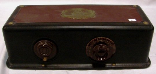 1031: Atwater Kent Model 35 Radio
