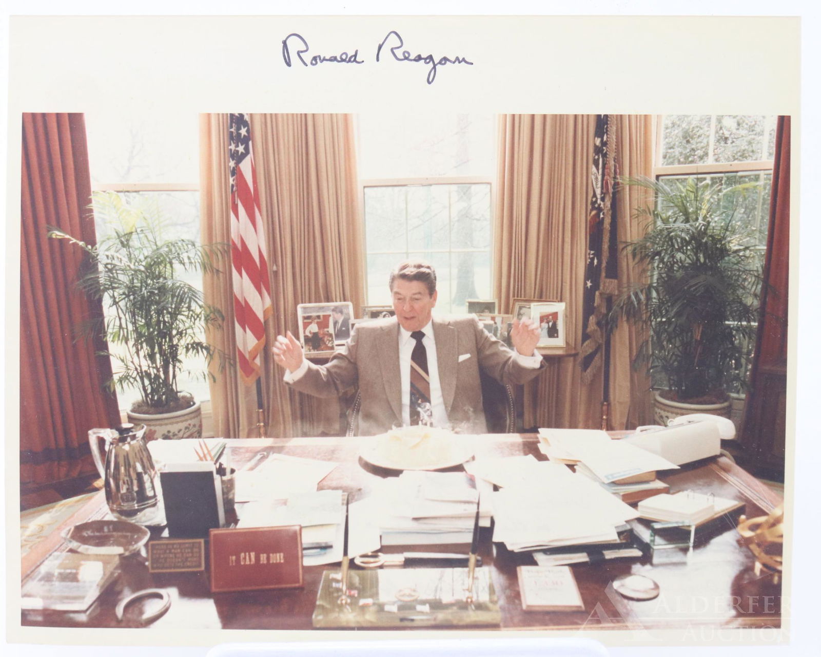 Autograph Of Ronald Reagan
