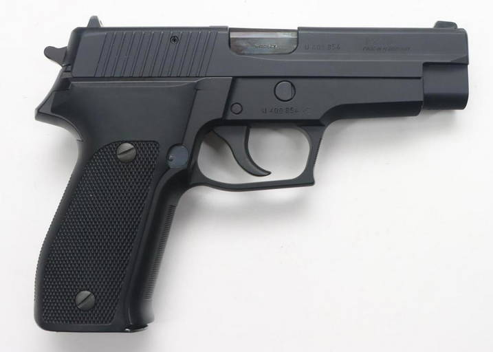 Sig Sauer P226 Semi Automatic Pistol