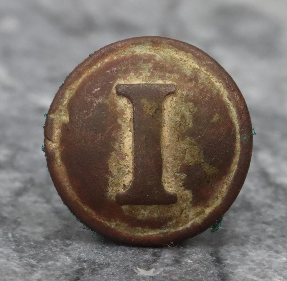 Confederate Block "i" Infantry Button