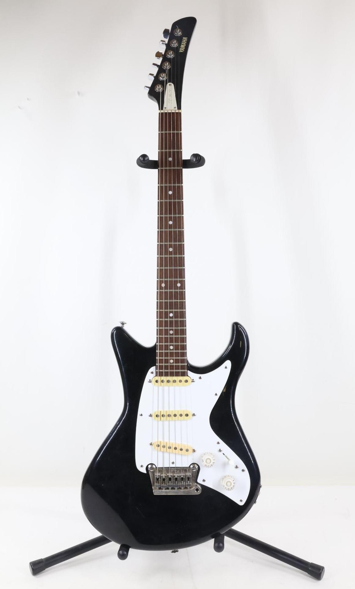 Yamaha Electric Guitar Auction