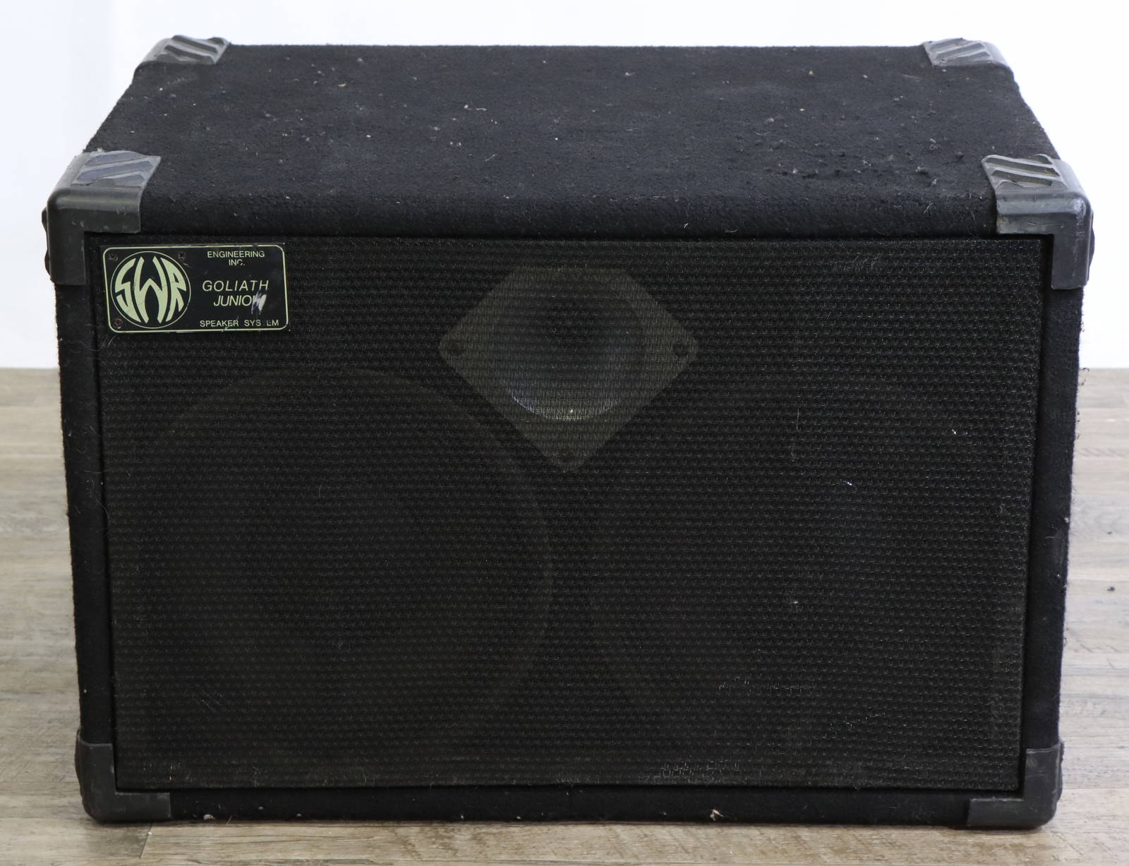Swr Goliath Junior Speaker System - Jun 26, 2025 | Alderfer Auction In Pa