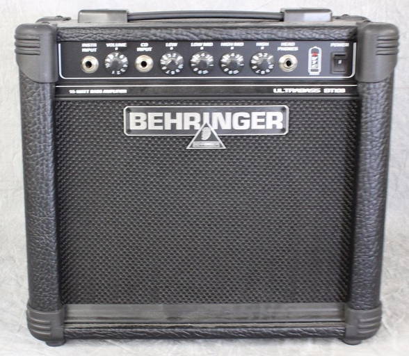 Behringer Bass Amp