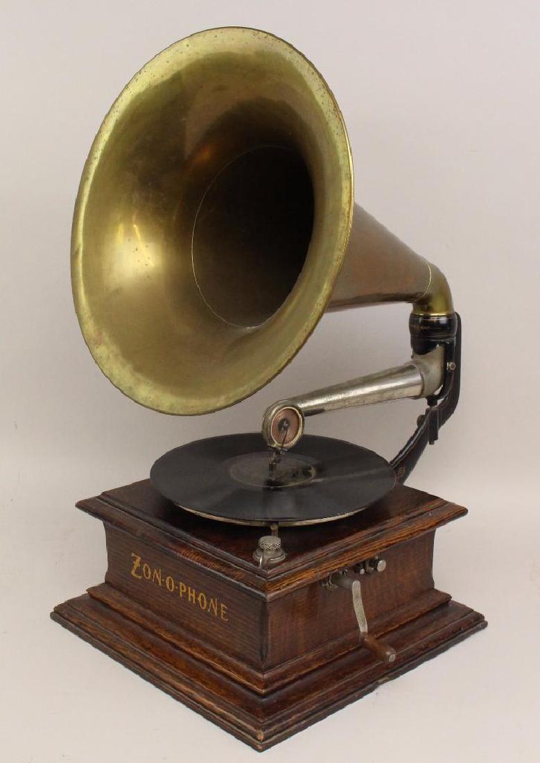Universal Talking Machine Zonophone Phonograph