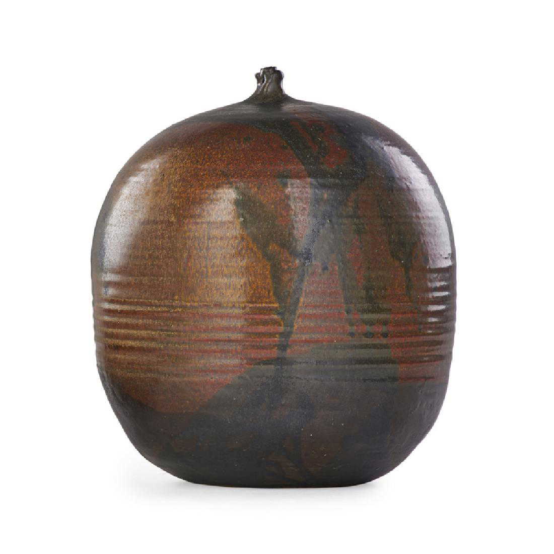 TOSHIKO TAKAEZU Large Closed Form TOSHIKO TAKAEZU Large Closed Form
