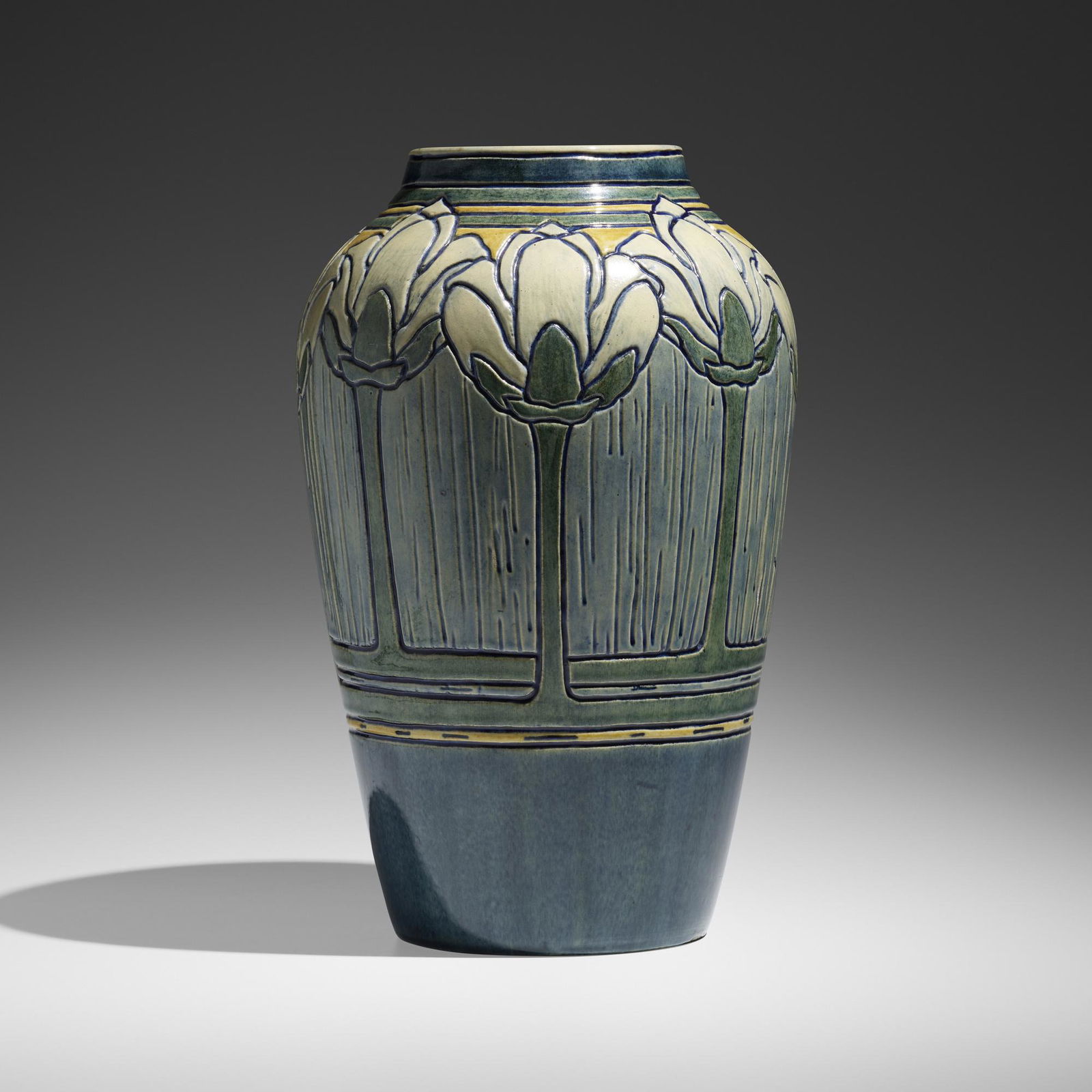Newcomb College Pottery, Early and Large vase - Jan 19, 2023 | Rago ...