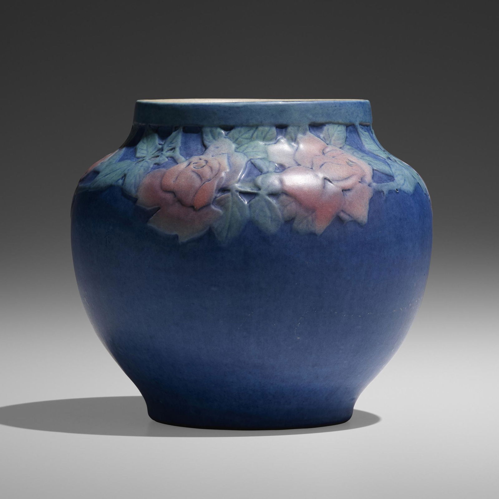 Newcomb College Pottery, Vase (#0117) on Jan 19, 2023 | Rago Arts and ...