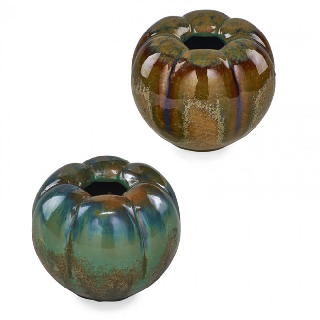 FULPER Two Bell Pepper vases : Lot 42