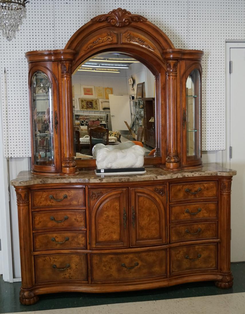William J. Jenack Auctioneers - TOWN & COUNTRY AUCTION