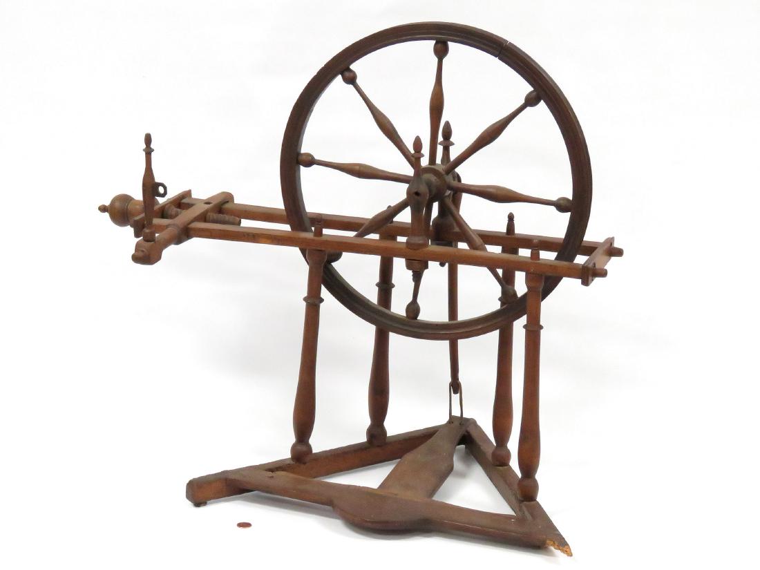 Antique Spinning Wheel, 18/19th Century. Height 25";