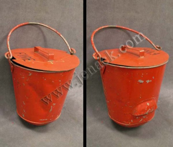 49: VINTAGE ROUND BOTTOM FIRE PAIL WITH COVER