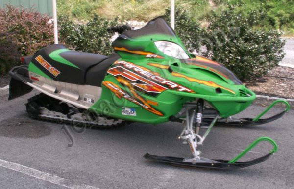 2005 Arctic Cat Firecat F7 Sno Pro Ext Snow Mobil