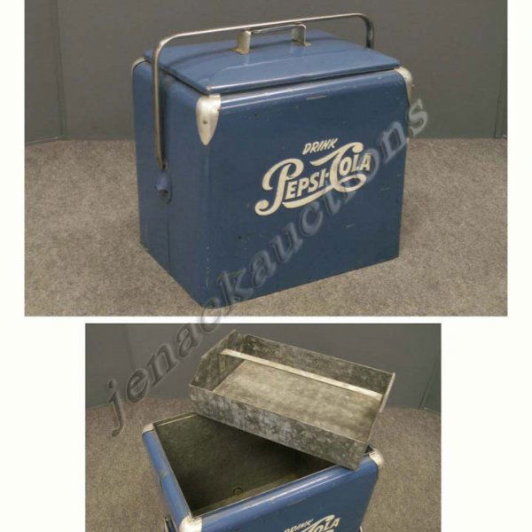 17: VINTAGE PEPSI COLA COOLER-PROGRESS REFRIGERATOR CO