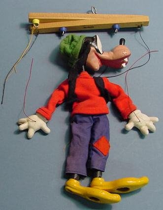 1046: PELHAM PUPPETS - WALT DISNEY GOOFY