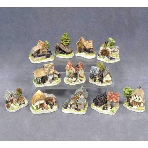 Set (12) David Winter "the Shires" Collection