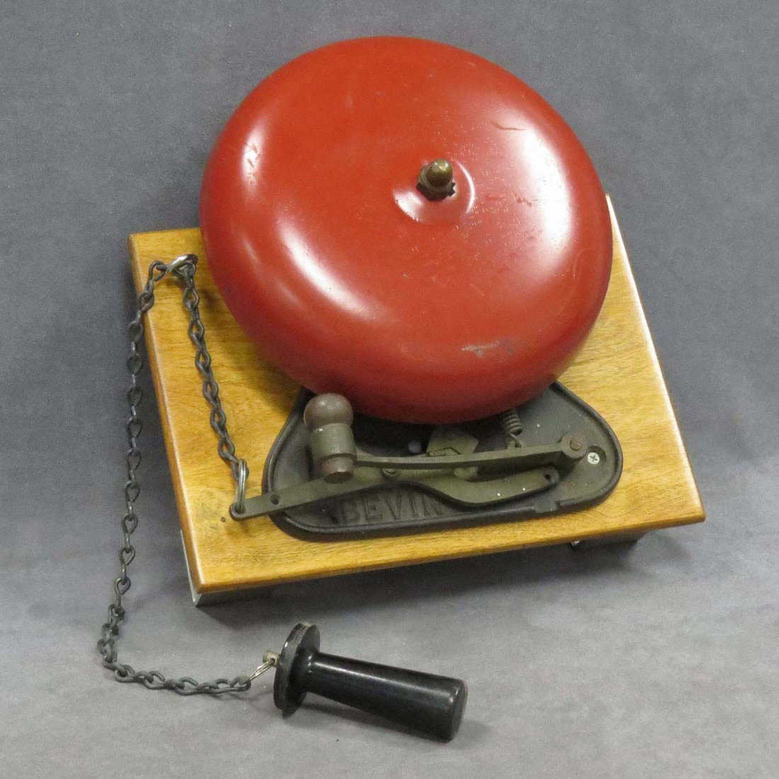 VINTAGE BEVIN BOXING RING ROUND BELL VINTAGE BEVIN BOXING RING ROUND BELL
