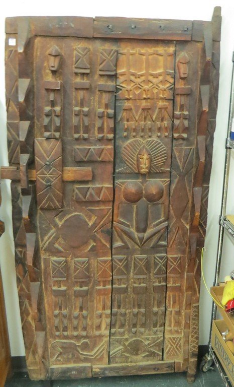 William J. Jenack Auctioneers - TOWN & COUNTRY AUCTION