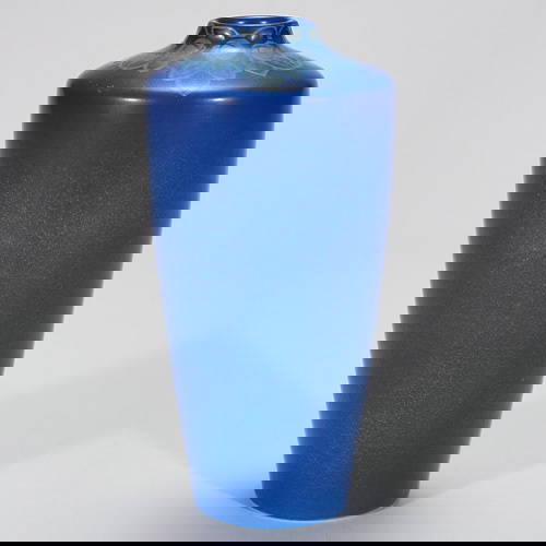 Rookwood 7 3/4 Vellum, 1914, Epply, Mcintosh Rose