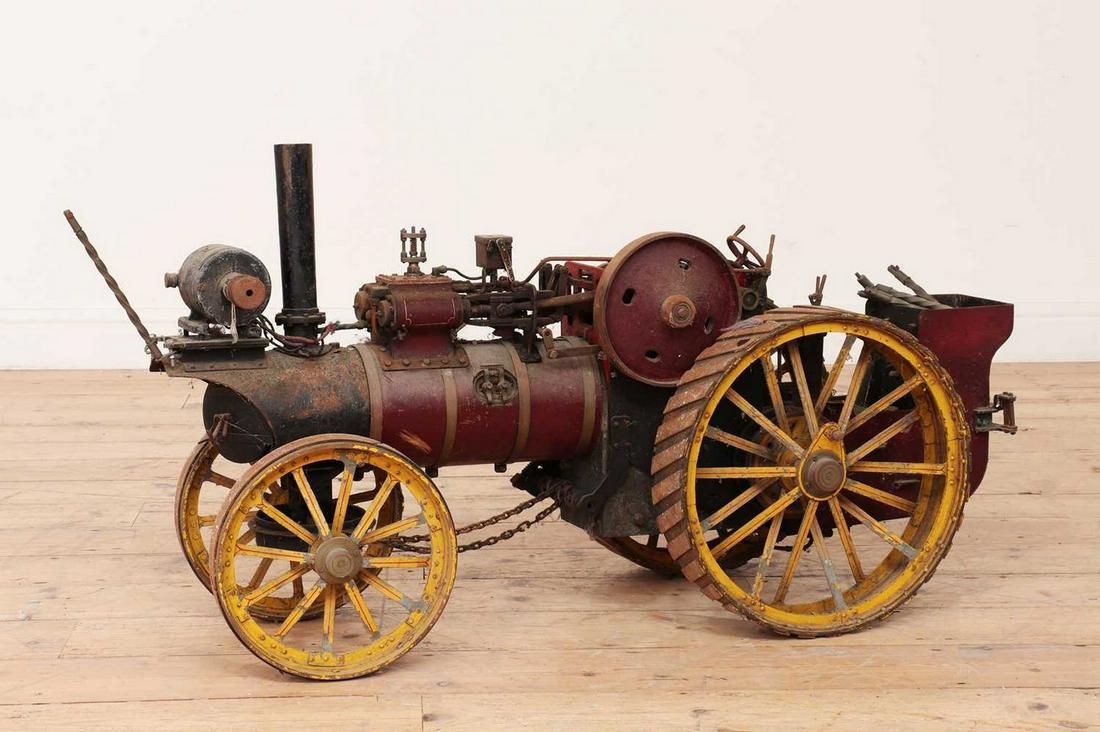 A Scale Live Steam Model Of A Showman's Traction Engine,