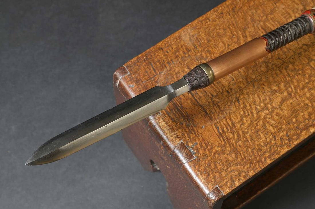 A Japanese Su Yari, Auction