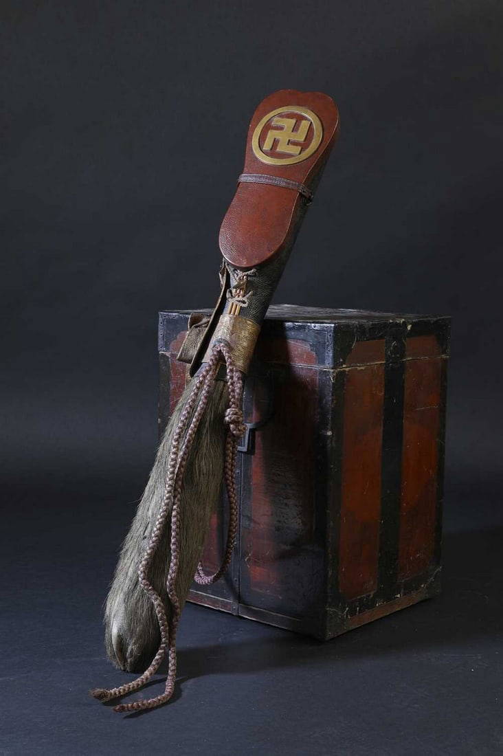 A Japanese Utsubo (quiver), Auction
