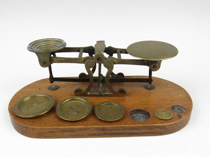 Joseph & Edmund Ratcliff, A Set Of Brass Postal Scales