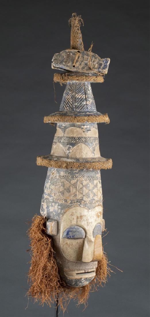 A Yaka mask. 20th century.