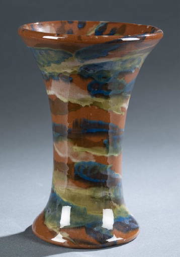 Peters & Reed Pottery, Vase. 20th Century.
