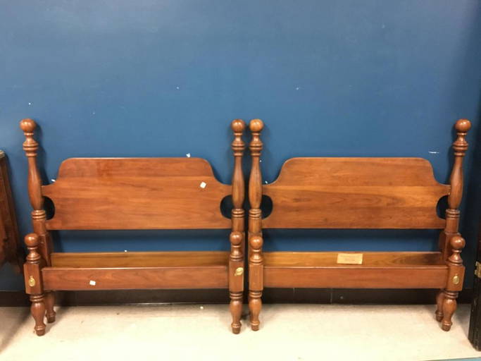 A Pair Of Henkel Harris Cannonball Twin Beds