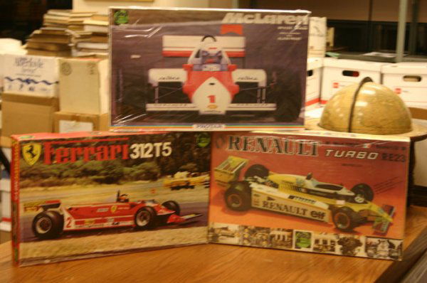 Quinn's Auction Galleries - Quinn's Model Kits and Prints - page 2