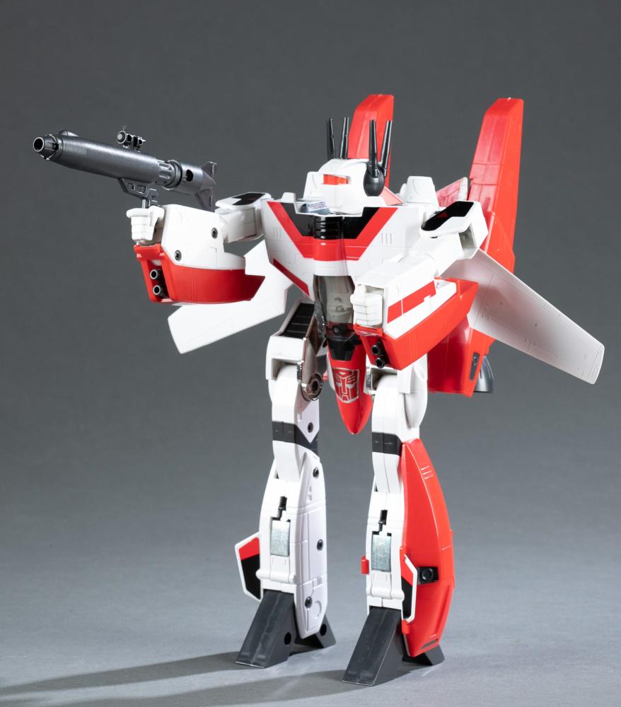 1985 Transformers Gen 1 Jetfire Action Figure