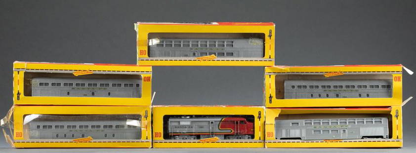 Six Santa Fe Ho Scale Passenger Cars In Four Original Boxes