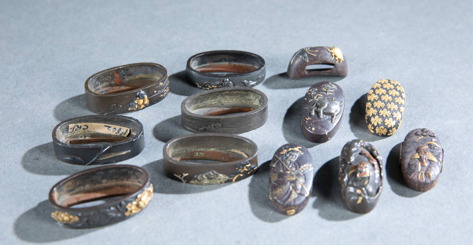 6 Japanese Fuchi Kashira. Auction
