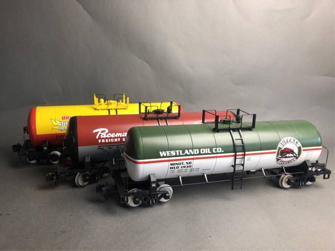 Rail King/mth G Gauge Mismatch Unibody Tank Cars