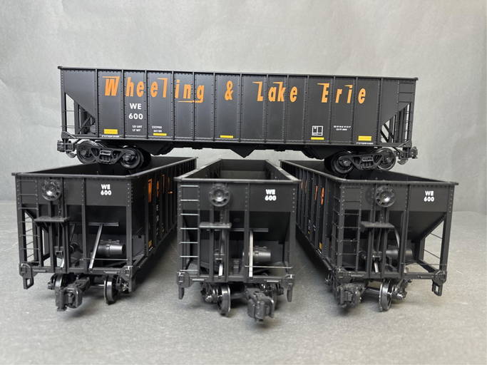 Aristo Craft 100 Ton Hopper Car (4 Total) Wheeli