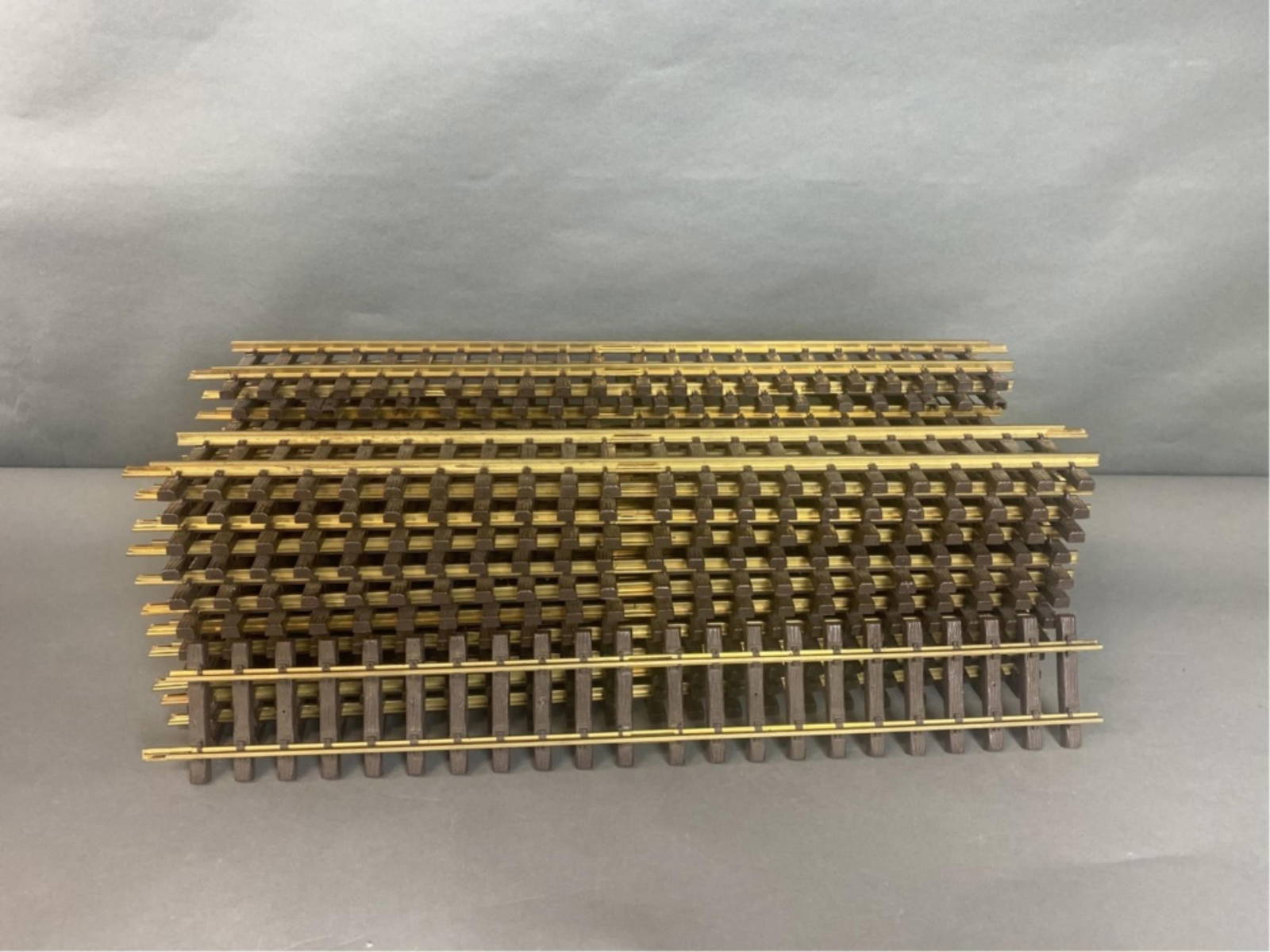 Lgb 1000 Straight Tracks Auction