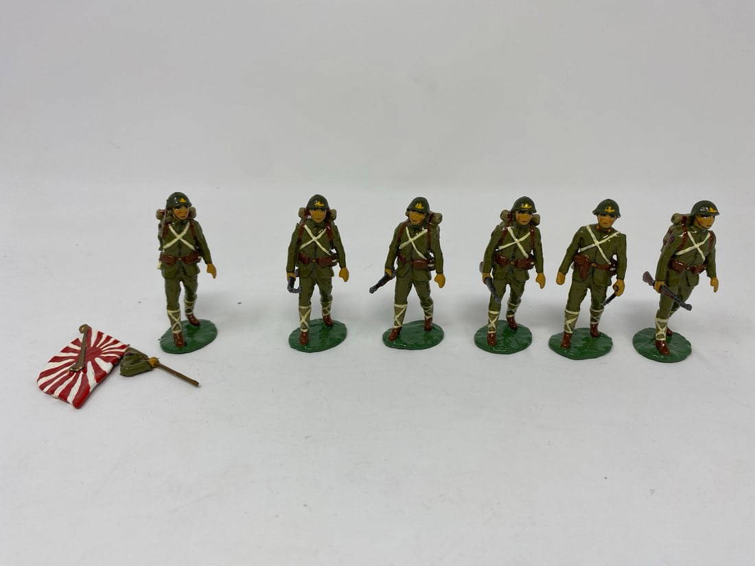 6 Toy Soldiers Auction