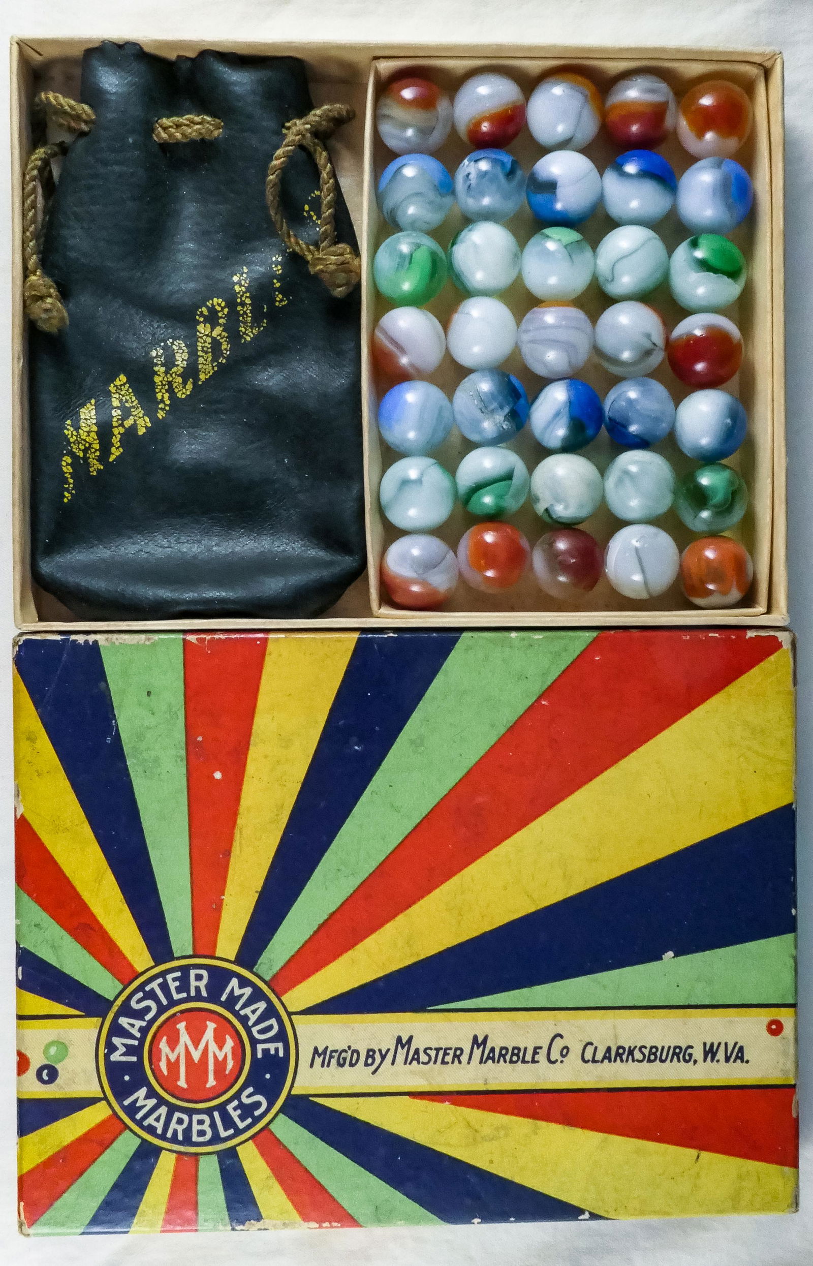 Marbles: MASTER MARBLE COMPANY, Original Package. Starburst Box. - Dec ...