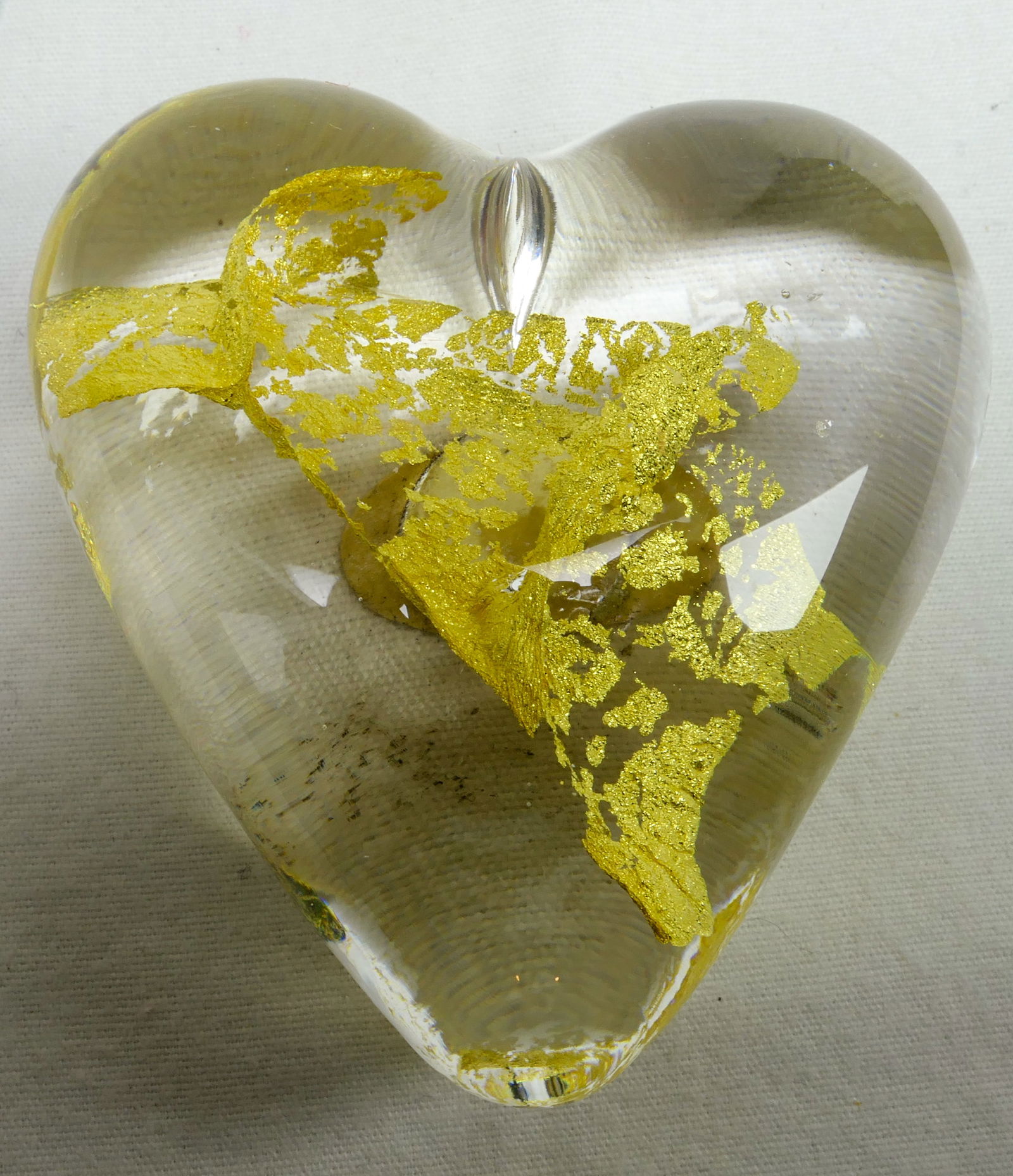 Paperweight: Robert Held Art Glass. Heart. Auction