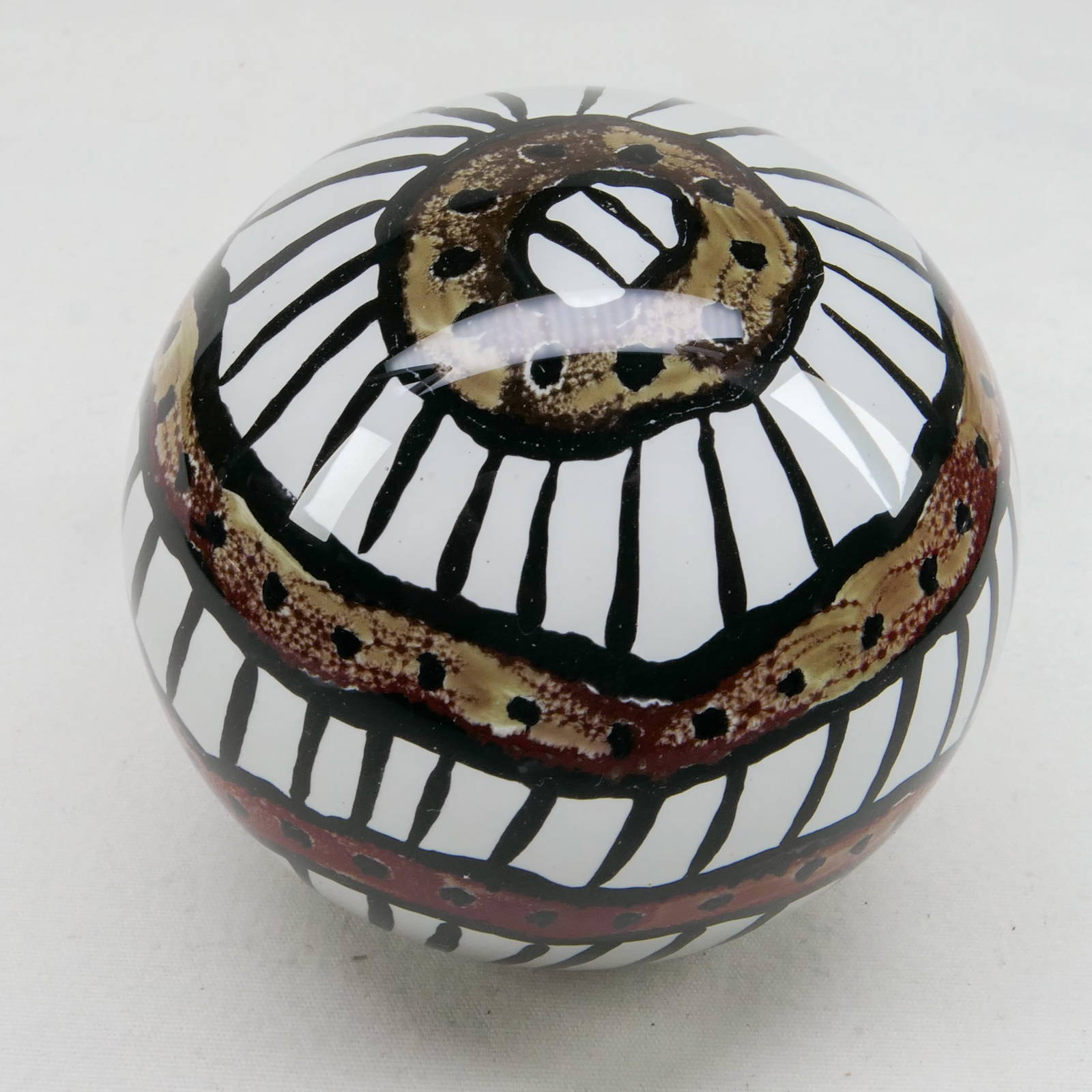 Paperweight: Karuna Glass, Doug Sweet. Abstract. Auction