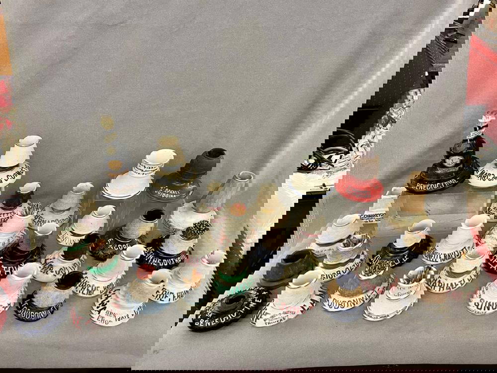 Collection 29 Vintage Porcelain/ceramic Advertising Match Strikes. Auction