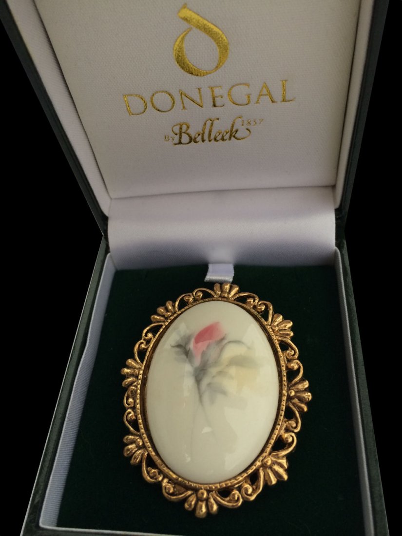 Donegal Belleek Oval Brooch
