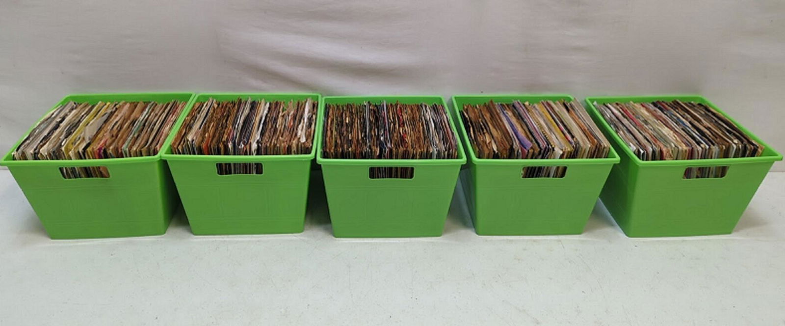 500 Plus Vintage 45 Rpm Records And Containers