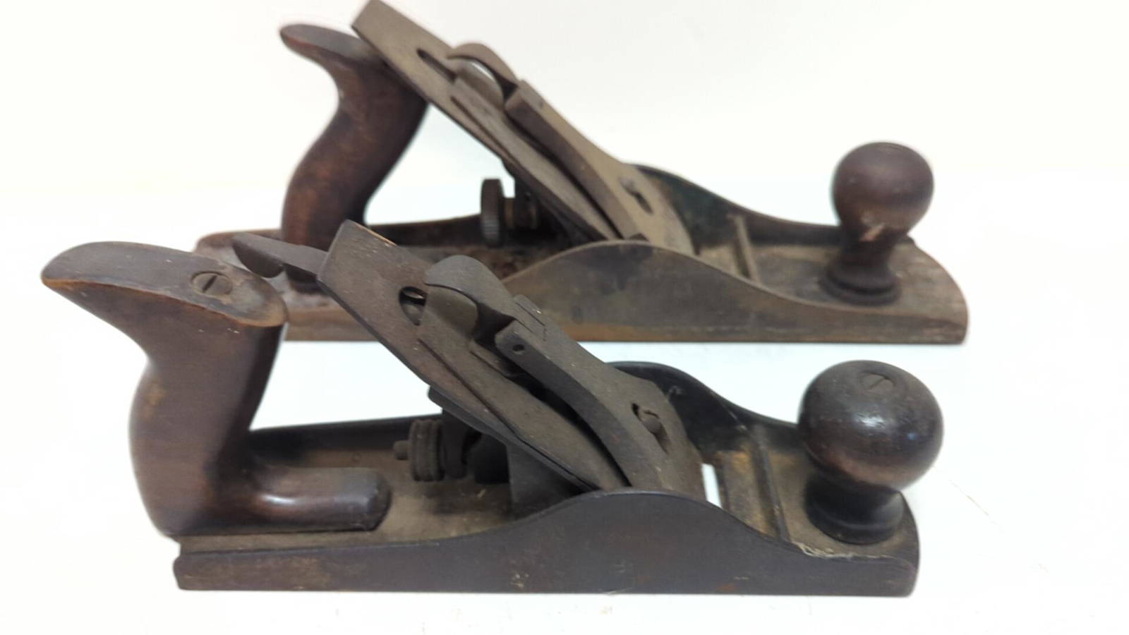 (2) Vintage Wood Planes Auction